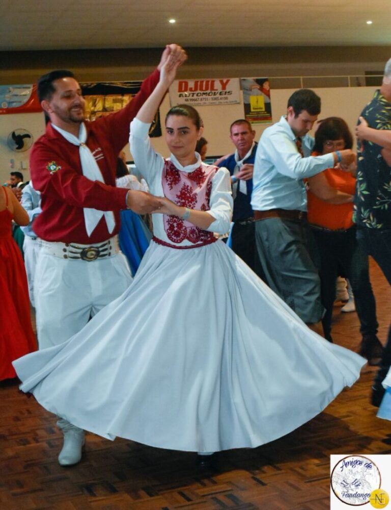 Amigos de Fandango ? Baile Formatura - Nelson Glass